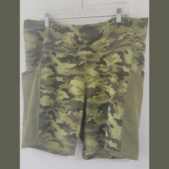Fabletics | Shorts | Fabletics Powerhold Olive Green Camo Bike Shorts ...